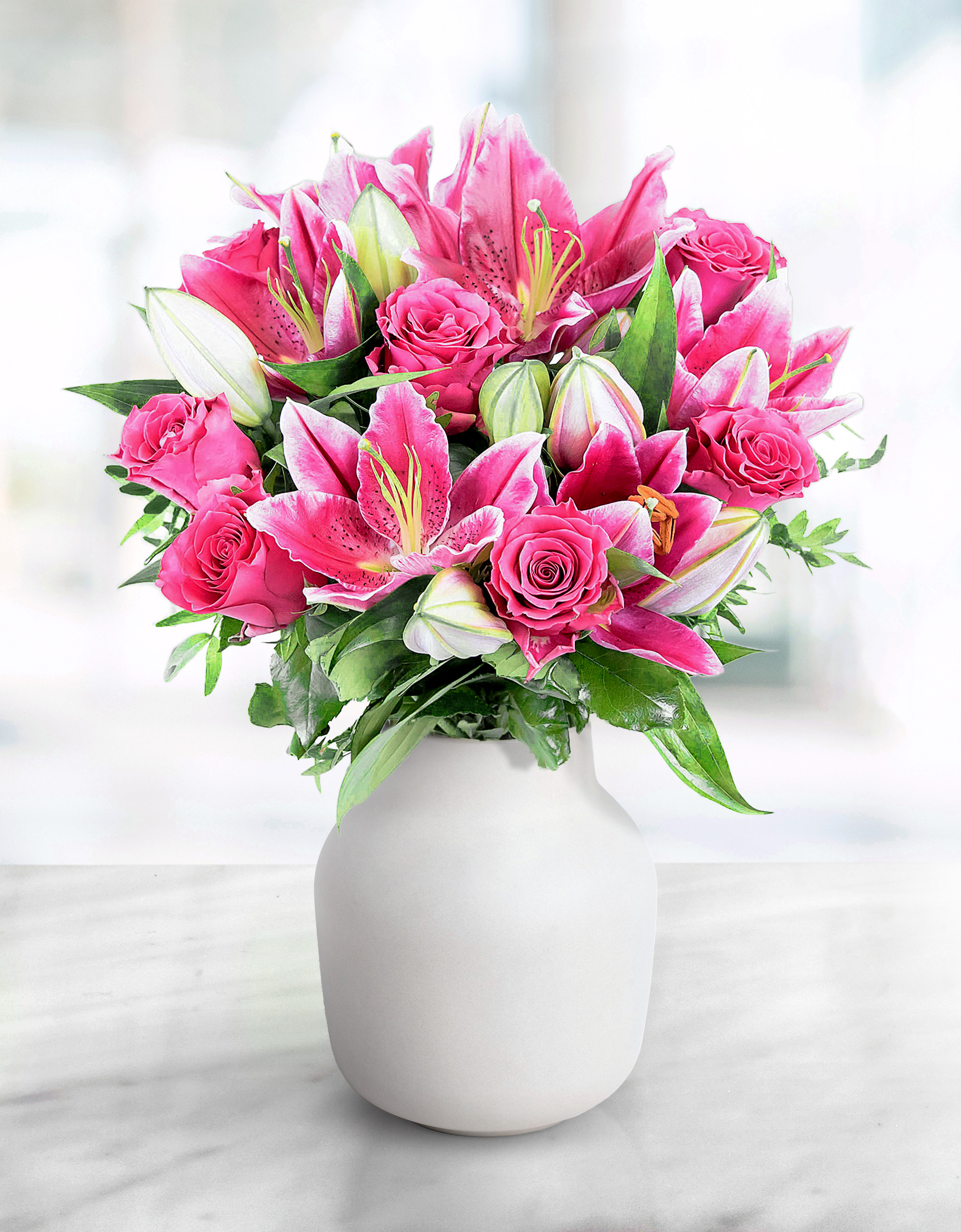 Lily Rose Medley | Cancer Research UK Flower Shop